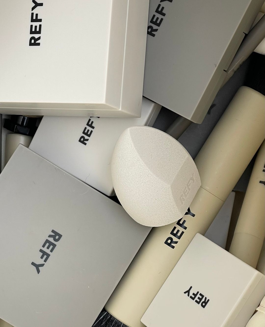 The REFY Story | Simplifying & Redefining Beauty | About REFY